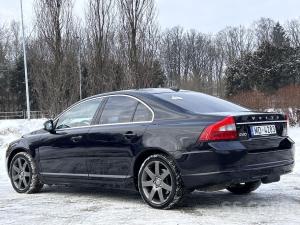 Melns Volvo S80 2006 Rīga, ar dzinēja tilpumu 2.40 L un nobraukumu 304 tūkst. km par 3570 €, foto 4 vietnē AUTOMOTO.COM.LV