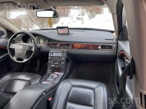 Melns Volvo S80 2006 Rīga, ar dzinēja tilpumu 2.40 L un nobraukumu 304 tūkst. km par 3570 €, foto 16 vietnē AUTOMOTO.COM.LV