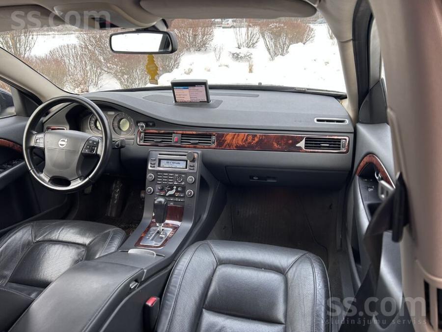 Melns Volvo S80 2006 Rīga, ar dzinēja tilpumu 2.40 L un nobraukumu 304 tūkst. km par 3570 €, foto 16 vietnē AUTOMOTO.COM.LV