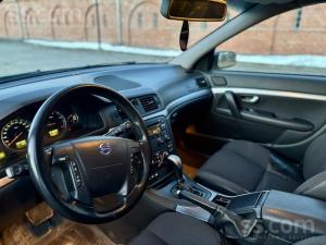 Black Volvo S80 2006 in Daugavpils, with an engine capacity of 2.40 L and mileage of 358 thousand km for 2650 €, photo 19 on AUTOMOTO.COM.LV