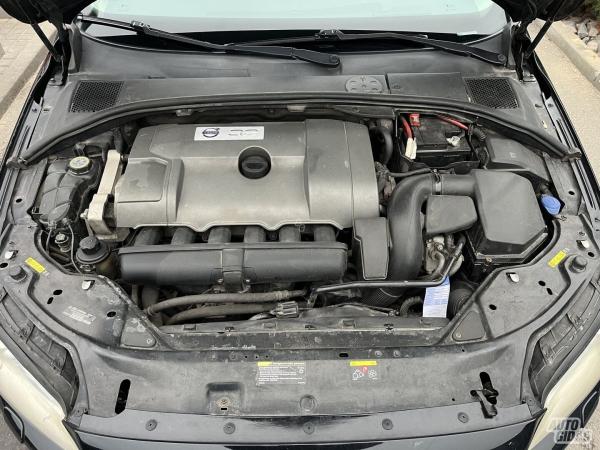 Black Volvo S80 2006 in Vilnius, with an engine capacity of 3.20 L and mileage of 288 thousand km for 1450 €, photo 10 on AUTOMOTO.COM.LV