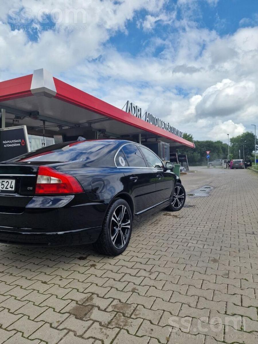 Melns Volvo S80 2006 Jelgava, ar dzinēja tilpumu 2.40 L un nobraukumu 322 tūkst. km par 3500 €, foto 7 vietnē AUTOMOTO.COM.LV