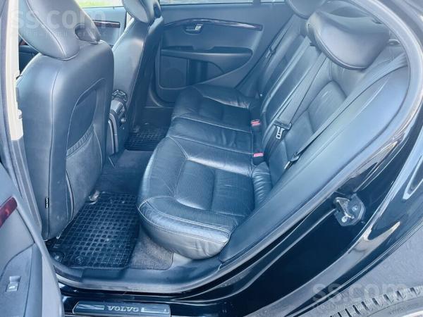 Melns Volvo S80 2006 Jelgava, ar dzinēja tilpumu 2.40 L un nobraukumu 304 tūkst. km par 3600 €, foto 9 vietnē AUTOMOTO.COM.LV