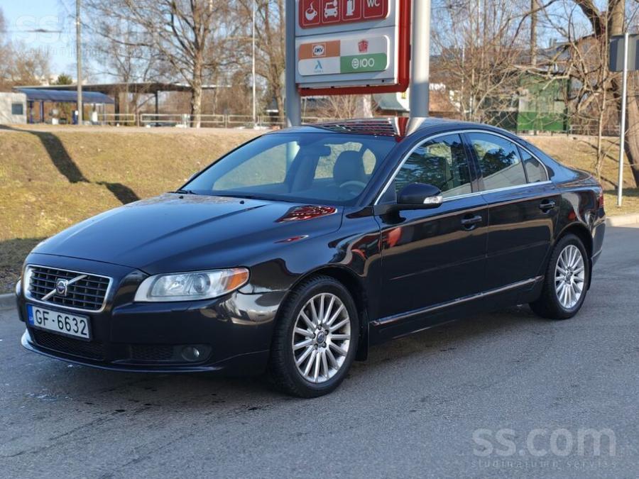 Black Volvo S80 2006 in Riga, with an engine capacity of 2.40 L and mileage of 310 thousand km for 2600 €, photo 1 on AUTOMOTO.COM.LV