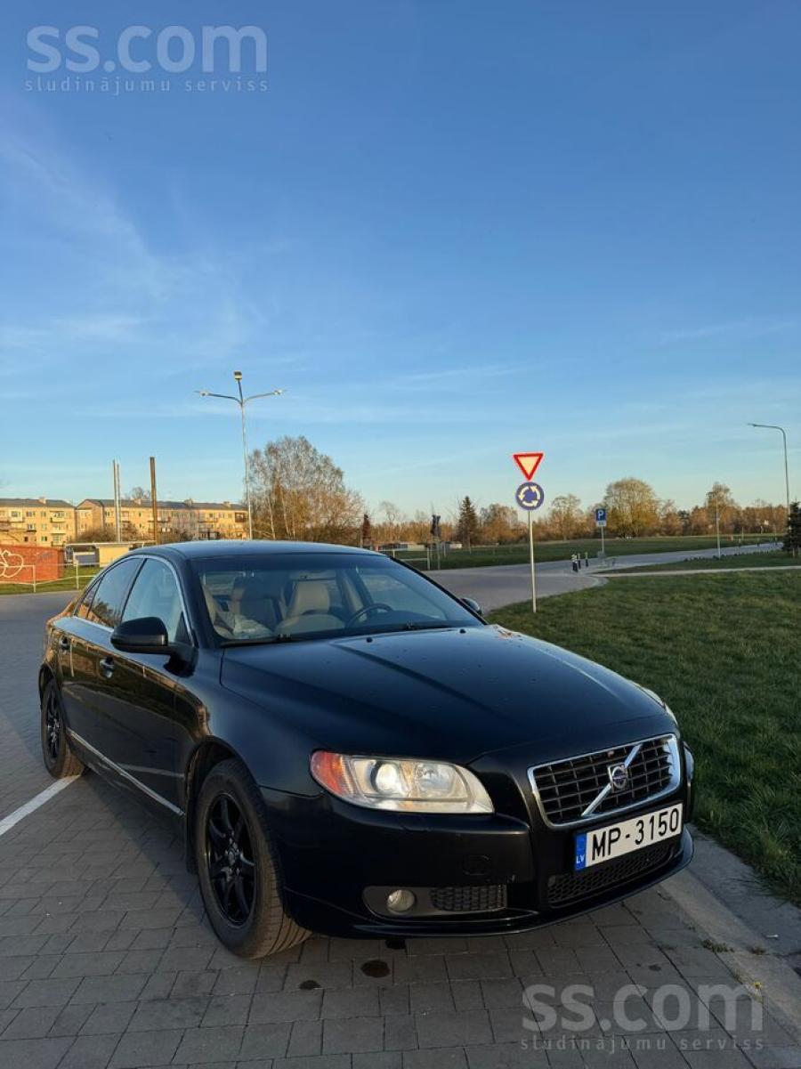 Melns Volvo S80 2006 Rīga, ar dzinēja tilpumu 2.40 L un nobraukumu 352 tūkst. km par 2900 €, foto 8 vietnē AUTOMOTO.COM.LV