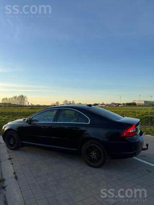 Melns Volvo S80 2006 Rīga, ar dzinēja tilpumu 2.40 L un nobraukumu 352 tūkst. km par 2900 €, foto 9 vietnē AUTOMOTO.COM.LV