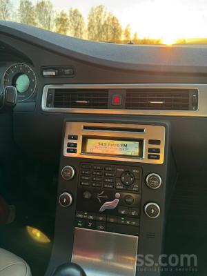 Melns Volvo S80 2006 Rīga, ar dzinēja tilpumu 2.40 L un nobraukumu 352 tūkst. km par 2900 €, foto 12 vietnē AUTOMOTO.COM.LV