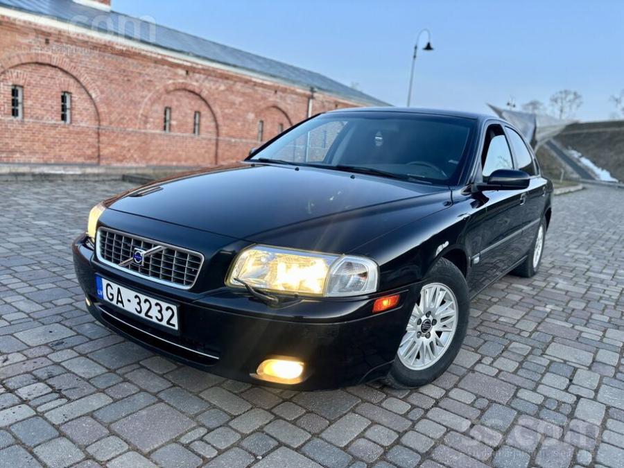 Melns Volvo S80 2006 Daugavpils, ar dzinēja tilpumu 2.40 L un nobraukumu 360 tūkst. km par 2650 €, foto 6 vietnē AUTOMOTO.COM.LV