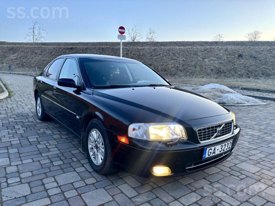 Melns Volvo S80 2006 Daugavpils, ar dzinēja tilpumu 2.40 L un nobraukumu 360 tūkst. km par 2650 €, foto 8 vietnē AUTOMOTO.COM.LV