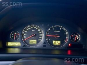 Melns Volvo S80 2006 Daugavpils, ar dzinēja tilpumu 2.40 L un nobraukumu 360 tūkst. km par 2650 €, foto 25 vietnē AUTOMOTO.COM.LV