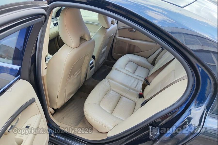 Черный Вольво С80 2006 в Пайде, объемом двигателя 2.50 л и пробегом 333 тыс. км за 4000 €, фото 14 на AUTOMOTO.COM.LV