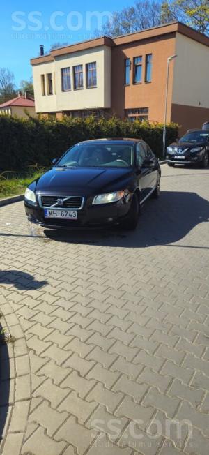 Black Volvo S80 2006 in Riga, with an engine capacity of 2.40 L and mileage of 281 thousand km for 2750 €, photo  on AUTOMOTO.COM.LV