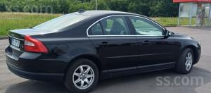 Black Volvo S80 2006 in Daugavpils, with an engine capacity of 2.40 L and mileage of 412 thousand km for 3300 €, photo 5 on AUTOMOTO.COM.LV