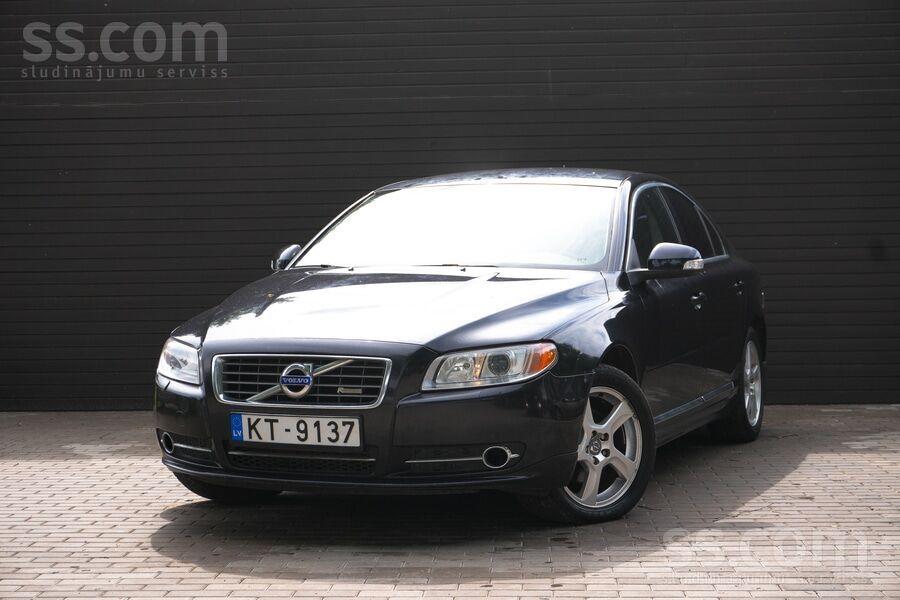 Black Volvo S80 2006 in Riga, with an engine capacity of 2.40 L and mileage of 323 thousand km for 4990 €, photo 1 on AUTOMOTO.COM.LV