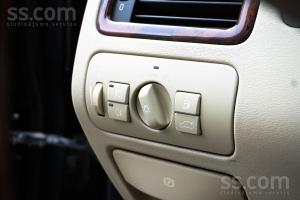 Black Volvo S80 2006 in Riga, with an engine capacity of 2.40 L and mileage of 323 thousand km for 4990 €, photo 11 on AUTOMOTO.COM.LV