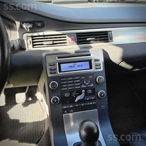 Melns Volvo S80 2006 Madona, ar dzinēja tilpumu 2.40 L un nobraukumu 367 tūkst. km par 2850 €, foto 11 vietnē AUTOMOTO.COM.LV