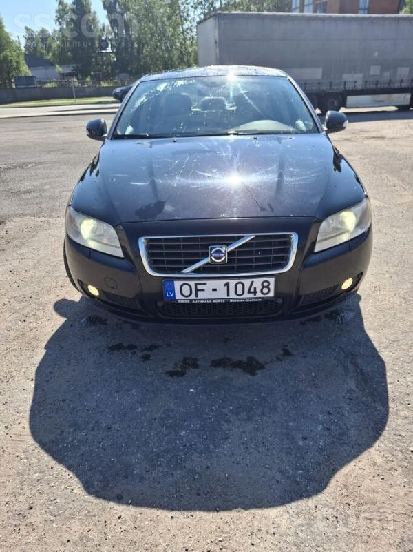 Melns Volvo S80 2006 Cēsis, ar dzinēja tilpumu 2.40 L un nobraukumu 338 tūkst. km par 5150 €, foto 1 vietnē AUTOMOTO.COM.LV