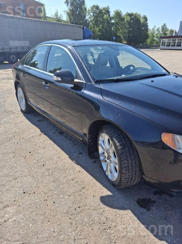 Melns Volvo S80 2006 Cēsis, ar dzinēja tilpumu 2.40 L un nobraukumu 338 tūkst. km par 5150 €, foto 3 vietnē AUTOMOTO.COM.LV