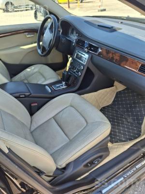 Black Volvo S80 2006 in Cesis, with an engine capacity of 2.40 L and mileage of 338 thousand km for 5150 €, photo 10 on AUTOMOTO.COM.LV