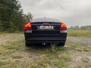 Melns Volvo S80 2006 Kuresāre, ar dzinēja tilpumu 2.40 L un nobraukumu 0 tūkst. km par 2600 €, foto 11 vietnē AUTOMOTO.COM.LV