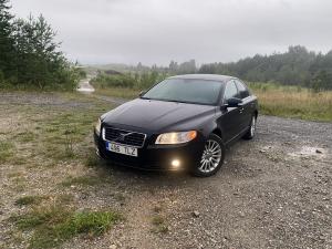Melns Volvo S80 2006 Kuresāre, ar dzinēja tilpumu 2.40 L un nobraukumu 0 tūkst. km par 2600 €, foto 19 vietnē AUTOMOTO.COM.LV