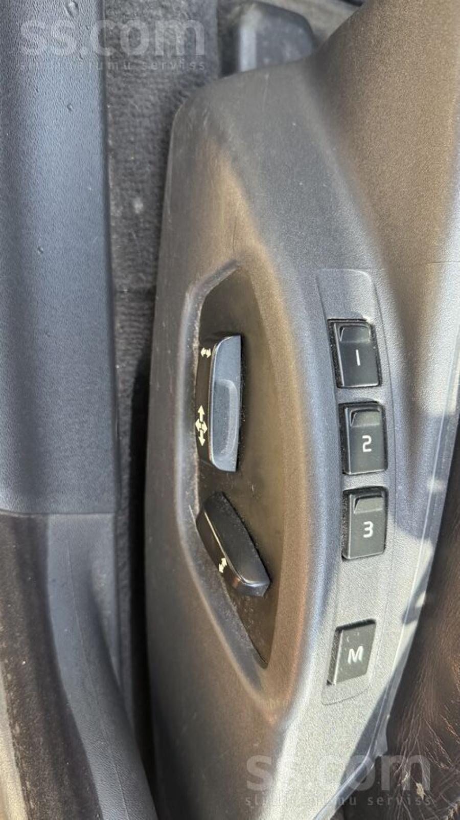 Melns Volvo S80 2006 Rīga, ar dzinēja tilpumu 2.40 L un nobraukumu 485 tūkst. km par 2250 €, foto 14 vietnē AUTOMOTO.COM.LV