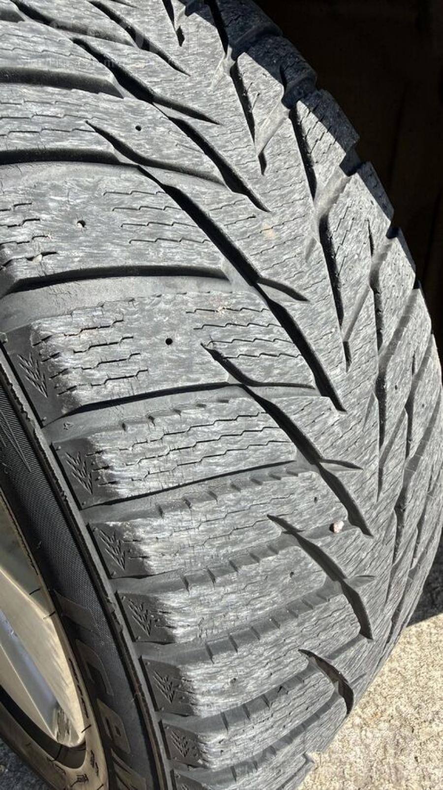 Melns Volvo S80 2006 Rīga, ar dzinēja tilpumu 2.40 L un nobraukumu 485 tūkst. km par 2250 €, foto 15 vietnē AUTOMOTO.COM.LV