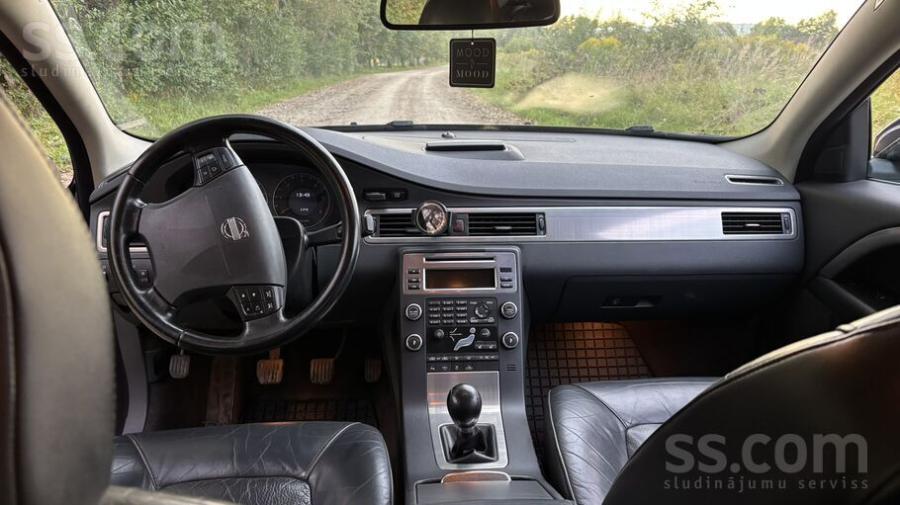 Melns Volvo S80 2006 Rīga, ar dzinēja tilpumu 2.40 L un nobraukumu 287 tūkst. km par 2500 €, foto 5 vietnē AUTOMOTO.COM.LV