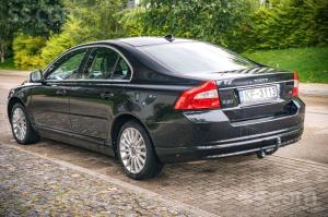 Black Volvo S80 2006 in Riga, with an engine capacity of 2.40 L and mileage of 0 thousand km for 1690 €, photo 7 on AUTOMOTO.COM.LV