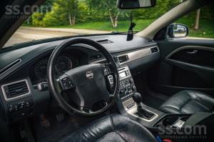 Black Volvo S80 2006 in Riga, with an engine capacity of 2.40 L and mileage of 0 thousand km for 1690 €, photo 12 on AUTOMOTO.COM.LV