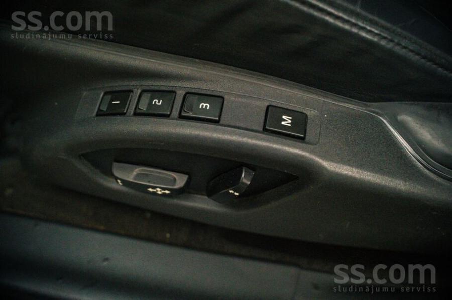 Black Volvo S80 2006 in Riga, with an engine capacity of 2.40 L and mileage of 0 thousand km for 1690 €, photo 13 on AUTOMOTO.COM.LV
