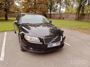 Melns Volvo S80 2006 Talsi, ar dzinēja tilpumu 2.40 L un nobraukumu 300 tūkst. km par 3000 €, foto 4 vietnē AUTOMOTO.COM.LV