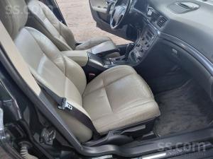 Черный Вольво С80 2006 в Талси, объемом двигателя 2.40 л и пробегом 424 тыс. км за 2200 €, фото 8 на AUTOMOTO.COM.LV