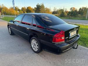 Melns Volvo S80 2006 Daugavpils, ar dzinēja tilpumu 2.40 L un nobraukumu 504 tūkst. km par 1600 €, foto 3 vietnē AUTOMOTO.COM.LV