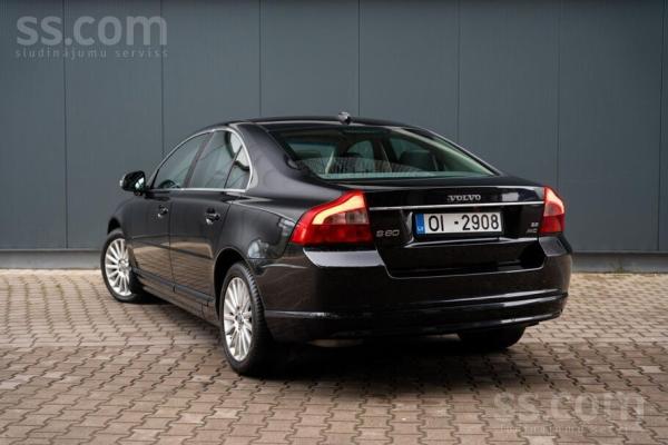 Black Volvo S80 2007 in Riga, with an engine capacity of 3.20 L and mileage of 284 thousand km for 4500 €, photo 6 on AUTOMOTO.COM.LV