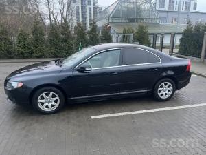 Black Volvo S80 2007 in Riga, with an engine capacity of 2.50 L and mileage of 374 thousand km for 3350 €, photo 2 on AUTOMOTO.COM.LV