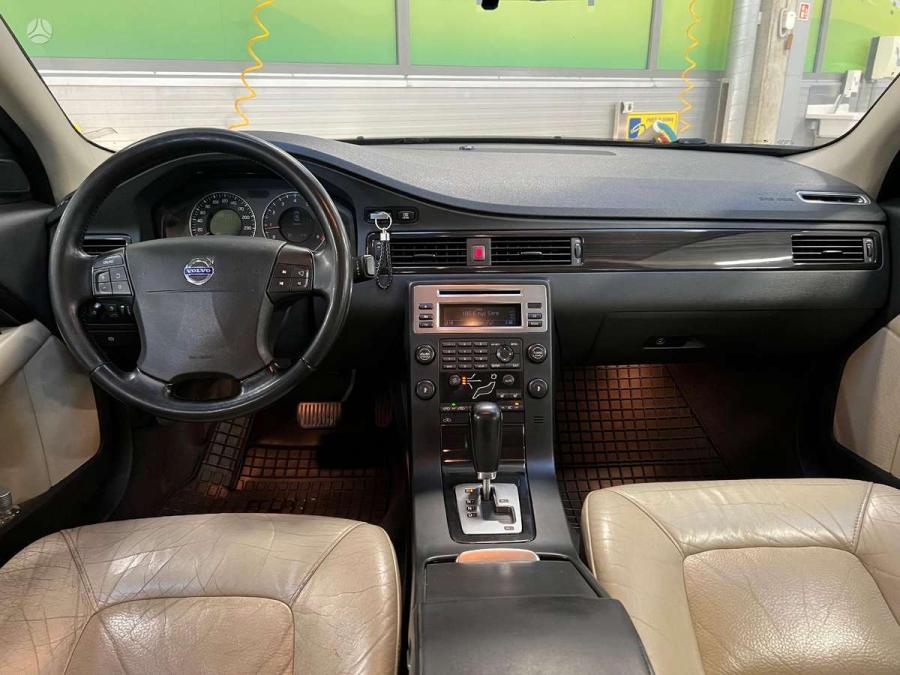 Melns Volvo S80 2007 Viļņa, ar dzinēja tilpumu 2.50 L un nobraukumu 399 tūkst. km par 2399 €, foto 14 vietnē AUTOMOTO.COM.LV