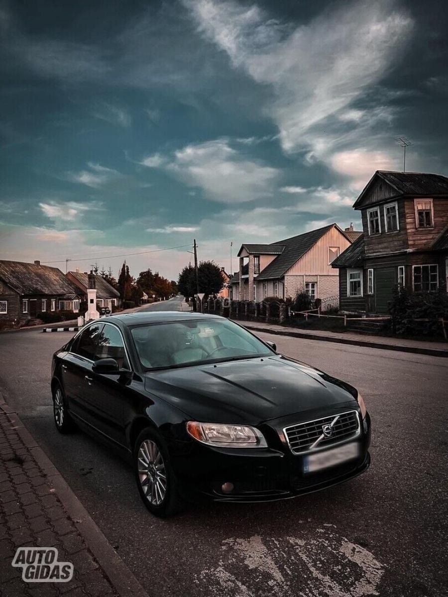 Melns Volvo S80 2007 Kauņa, ar dzinēja tilpumu 3.20 L un nobraukumu 320 tūkst. km par 3500 €, foto 1 vietnē AUTOMOTO.COM.LV