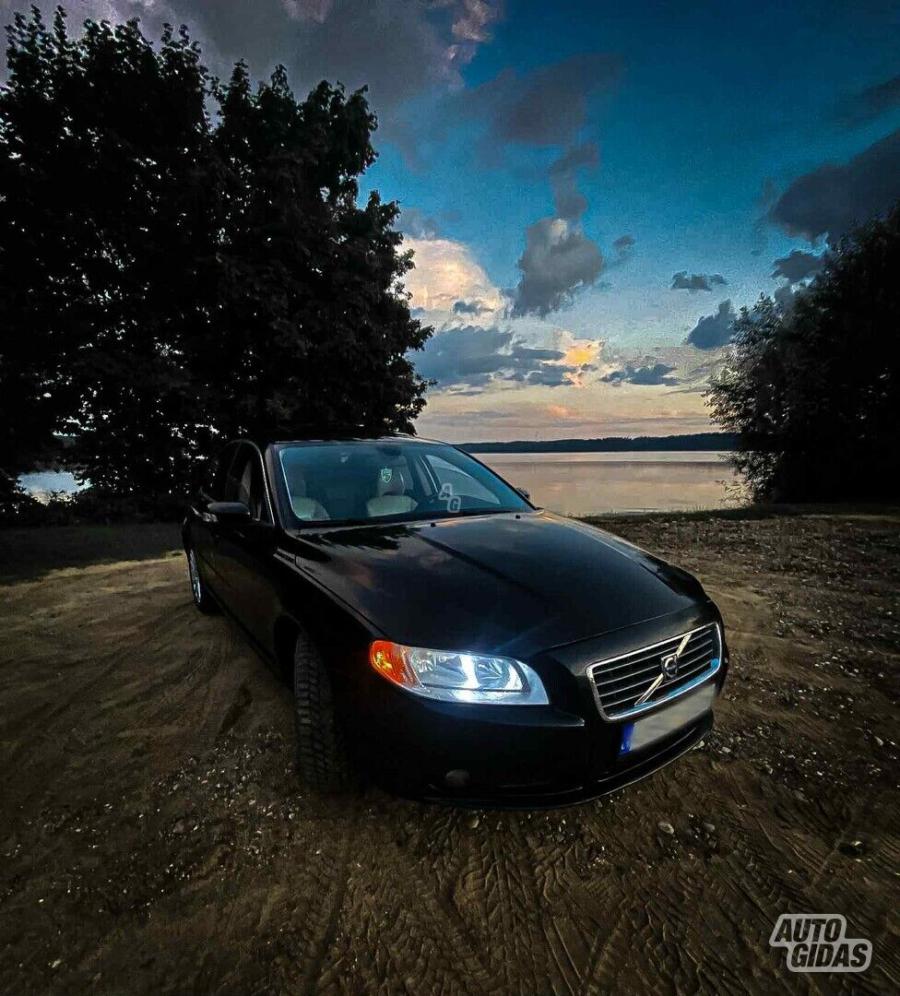 Melns Volvo S80 2007 Kauņa, ar dzinēja tilpumu 3.20 L un nobraukumu 320 tūkst. km par 3500 €, foto 4 vietnē AUTOMOTO.COM.LV