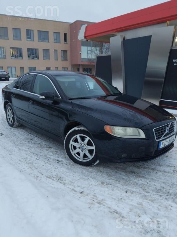 Melns Volvo S80 2007 Jelgava, ar dzinēja tilpumu 2.40 L un nobraukumu 362 tūkst. km par 3450 €, foto 1 vietnē AUTOMOTO.COM.LV