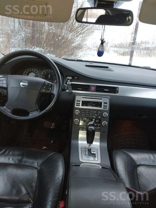 Melns Volvo S80 2007 Jelgava, ar dzinēja tilpumu 2.40 L un nobraukumu 362 tūkst. km par 3450 €, foto 8 vietnē AUTOMOTO.COM.LV