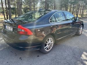 Black Volvo S80 2007 in Vilnius, with an engine capacity of 2.40 L and mileage of 241 thousand km for 2499 €, photo 5 on AUTOMOTO.COM.LV