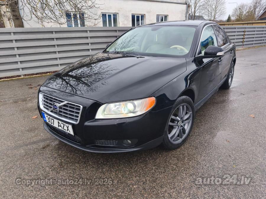 Melns Volvo S80 2007 Rakvere, ar dzinēja tilpumu 2.50 L un nobraukumu 345 tūkst. km par 3500 €, foto 1 vietnē AUTOMOTO.COM.LV