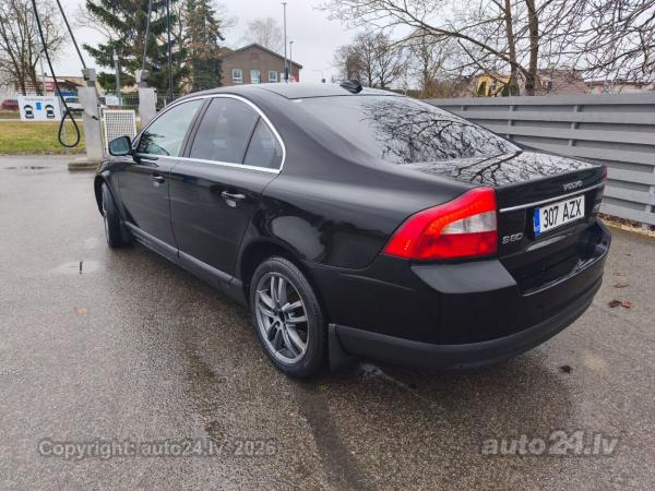 Black Volvo S80 2007 in Rakvere, with an engine capacity of 2.50 L and mileage of 345 thousand km for 3500 €, photo 4 on AUTOMOTO.COM.LV
