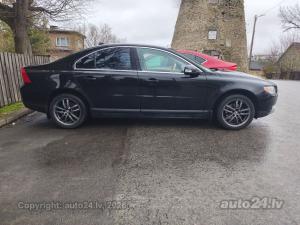 Melns Volvo S80 2007 Rakvere, ar dzinēja tilpumu 2.50 L un nobraukumu 345 tūkst. km par 3500 €, foto 15 vietnē AUTOMOTO.COM.LV
