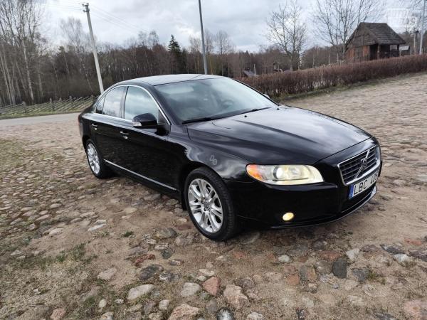 Melns Volvo S80 2007 Telšiai, ar dzinēja tilpumu 2.40 L un nobraukumu 345 tūkst. km par 3150 €, foto 3 vietnē AUTOMOTO.COM.LV