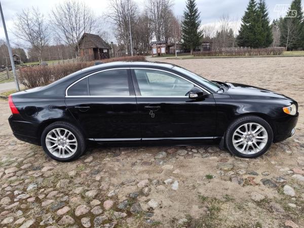 Melns Volvo S80 2007 Telšiai, ar dzinēja tilpumu 2.40 L un nobraukumu 345 tūkst. km par 3150 €, foto 4 vietnē AUTOMOTO.COM.LV