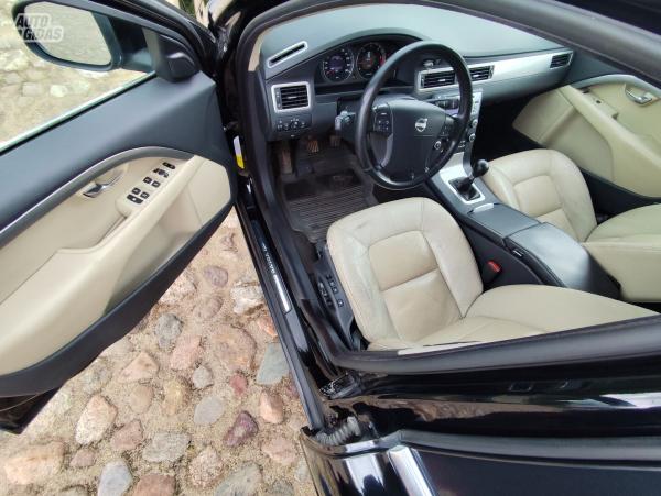 Melns Volvo S80 2007 Telšiai, ar dzinēja tilpumu 2.40 L un nobraukumu 345 tūkst. km par 3150 €, foto 10 vietnē AUTOMOTO.COM.LV