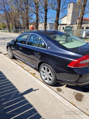 Black Volvo S80 2007 in Tartu, with an engine capacity of 2.40 L and mileage of 308 thousand km for 3200 €, photo 3 on AUTOMOTO.COM.LV