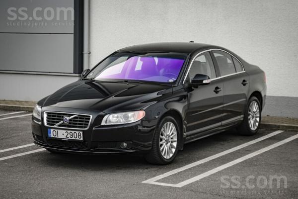 Melns Volvo S80 2007 Rīga, ar dzinēja tilpumu 3.20 L un nobraukumu 0 tūkst. km par 4990 €, foto 1 vietnē AUTOMOTO.COM.LV